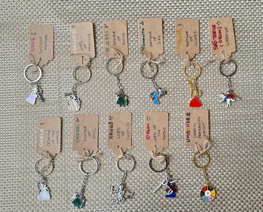 Orixás – Keychains – Wind Drums